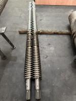 China Conical Twin Screw and Barrel with Ra 0.4μm Barrel Surface Roughness and Water Cooling System for 0-60rpm Rotation Speed for sale