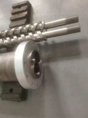 China Nitrided Parallel Twin Screw and Barrel with HV950-1100 Hardness and 5kw Barrel Heating Power for Polymer Extrusion for sale