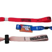 China NFC Rfid Wristband Eco Friendly one time used Bracelet 13.56 Mhz contactless Smart Tags tickets for sale