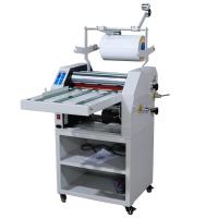 China 125 - 350gsm Oil Heating Digital Matt Film Laminator Machine With Slitting SMFM520B for sale