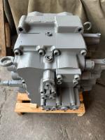 China YA00031363 UB36-303 Main Control Valve Distributor Assembly With Hitachi ZX870-5G Crawler Excavator for sale