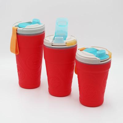 China Customized Plastic Creative Flip Lid Water Bottles Outdoor Travel Mug for sale
