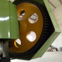 China Heavy Duty J23-40T Mechanical Punching Machine Open Tilting Type for sale