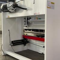 China 100T 2500mm 5mm Thick Torsion Bar Press Brake Sheet Metal Folding 7.5KW for sale