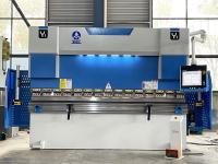 China High Accuracy DA66T 8+1 AXIS Hudraulic Press Brakes CNC 110T 3200MM for sale