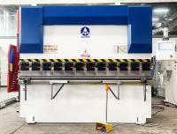 China WE67K-110T/4000 110T 4000mm Hydraulic CNC Press Brake，DA53T CNC Bending Machinery for sale