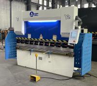 China Tp10s Controller 40T 2500MM Press Brake Hydraulic Bending Machine With Optional Protection Fence for sale