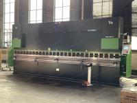 China Heavy Duty 200T Hydraulic Press Brake 6000MM CNC Bending Machine With TP10S Servo Control for sale