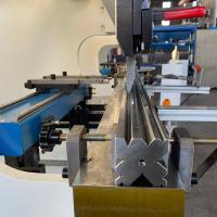 China 1600mm Worktable Torsion Bar Press Brake CNC Controller Smooth Metal Hydraulic Bending Machine for sale