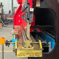 China CNC Bending Machine Hydraulic Press Brake 40T 2mm Thick Metal Folding for sale