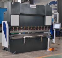 China 2500MM DA58T Black White CNC Hydraulic Bending Machine For 4MM Carbon Steel for sale