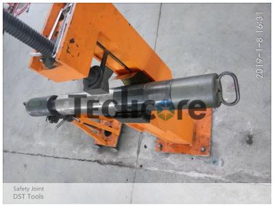 China Retrievable Tension Sleeve Safety Joint for Open Hole Well Testing - 10000 Psi Working Pressure, Multiple Sizes 3.5-20 inches for sale