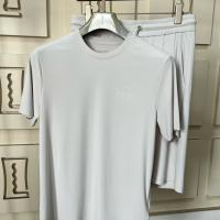 China Men's Cotton Sportswear Short Sleeve Top and Pants Set 170-230G Breathable Anti-Wrinkle for sale
