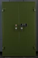 China Customized Metal Gun Safe Cabinet Army Green KD-090 W1100xD500xH1800mm for sale
