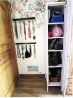 China Ajutable Feet Ventilation Two Keys Colorful Metal Lockers for sale