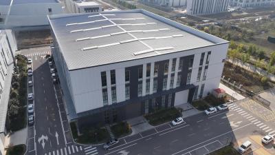 China 72m Large Span Three Story Heavy Steel Frame Building with High Precision Welded Cross Shaped Steel Columns for sale