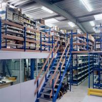 China 300 Kg Metal Storage Rack Floor Shelf Multi Level Steel Warehouse Mezzanine Assemble Shelves Racking for sale