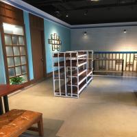 China Steel and wood shelf display for sale
