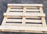 China Stacking wooden pallet for forklift in warehouse for sale