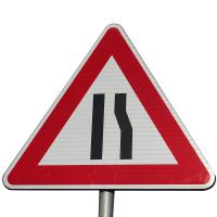 China PSA Adhesive Reflective Safety Signs Compulsory Traffic Sign for sale