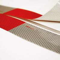 China Red White DOT-C2 High Visibility Reflective Tape for Trucks Glass Bead Structure for sale