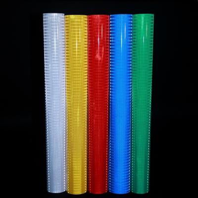 China Printable PMMA High Intensity Micro Prismatic EGP Retro Reflective Sheeting Film Vinyl Rolls For Road Sign for sale