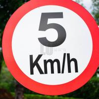 China 3mm Mandatory Reflective Traffic Signs with Aluminum Plate Customized for sale