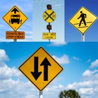 China Yellow Animal Pedestrain Crossing Slow Down Warning Signage Reflective Traffic Signs for sale