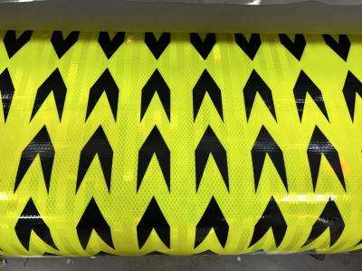 China Fluorescent Yellow UV Printable Arrow Sign Prismatic Reflective Sheeting Roll for sale