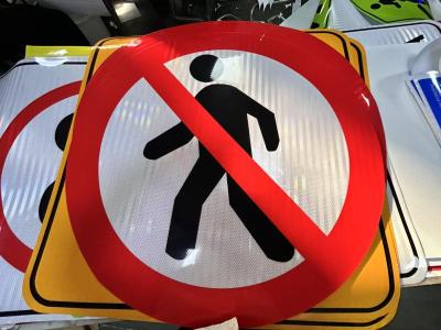China Digital Printing UV Printing Engineering Grade Prismatic Reflective Sheeting for Road Warning Signs for sale