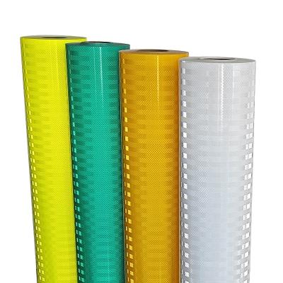 China Engineer Grade Prismatic EGP Reflective Sheeting for Traffic & Commercial Signs for sale