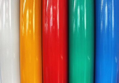 China Enhanced Visibility High Intensity Grade Reflective Sheeting for Critical Signage for sale