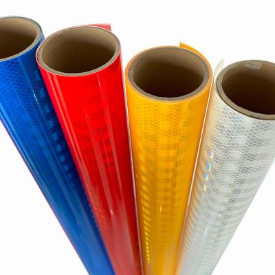 China HIP Reflective Sheeting with 10 Years Service Life Micro Prismatic Technology Compliant with ASTM D4956 Type IV for sale