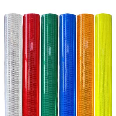 China ASTM D4956 Type XI Full-Cube Prismatic Diamond Grade Reflective Sheeting for Highway Signs for sale