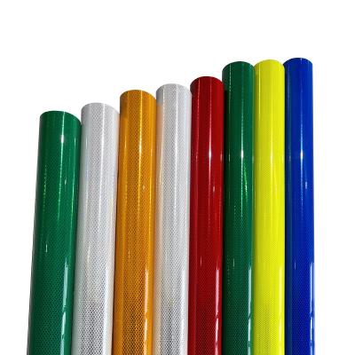 China ASTM D4956 Type XI Compliant DG Diamond Grade Reflective Sheeting With Pressure-sensitive Adhesive for Highway Signs for sale
