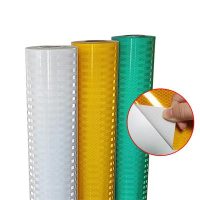 China ASTM D4956 Type II EGP Reflective Sheeting for Road Signage Warning Road Sign for sale