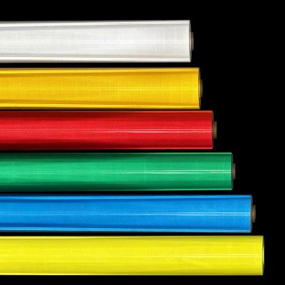 China ASTM D4956 Type XI Full-Cube Prismatic Reflective Sheeting for Permanent Traffic Signs for sale