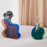 China 5mm Thickness Modern Acrylic Flower Vase , custom Color Acrylic Stands For Flowers for sale