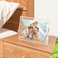 China 6''X 8'' Clear Acrylic Picture Frame Acrylic Magnetic Photo Frame For Tabletop Display for sale