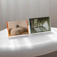 China Custom 6'' X 8'' Acrylic Block Photo Frame With Removable Peg For Home Hotel Decor for sale