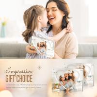 China 5 X 7 Clear Heart Shape Acrylic Magnetic Photo Frame Lucite Double Side Picture Frame for sale