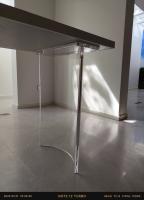 China Stylish Clear Arc-Shaped Acrylic Table Legs Floating Design for Standard or Customized 60 x 20 x 75 cm Tables for sale