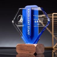 China Custom-Made Acrylic Award With Creative Wooden Plaque For Anniversary Conference Prize And Outstanding Employee for sale