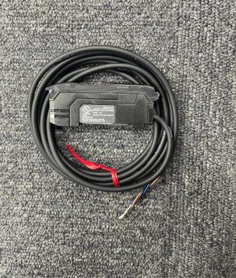 China KEYENCE FS-N11P Digital Fiber Optic Sensor with PNP Output Main Unit Cable Type for sale