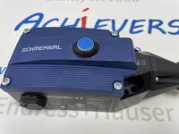 China Schmersal ZQ 900-22 Heavy-Duty Emergency Pull Wire Safety Switch for sale