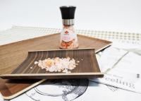China Plastic Salt and Pepper Grinders Disposable 2-in-1 Spice Mill BPA-Free for sale