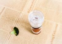 China Clear Visualization Glass Manual Pepper Grinders With Glass Jar And Plastic Cap for sale