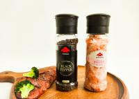 China Custom Color Plastic Refillable Salt and Pepper Grinder with Clear Body and High Durability for Herbs and Spices for sale