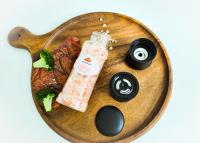 China Custom Color Plastic Refillable Salt and Pepper Grinder with Clear Body and High Durability for Herbs and Spices for sale