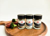 China Customizable Glass Spice Jars with Plastic Lid Refillable 100ml 200ml for sale
